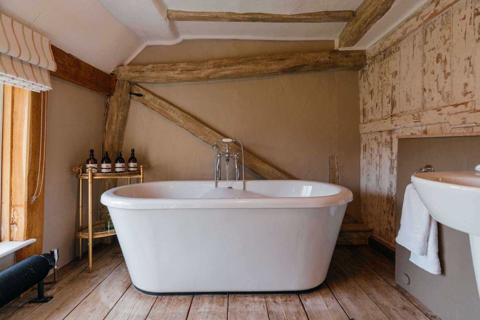 Retreat East - The Farmhouse | Barns & Rooms | Luxury Farm Stays UK